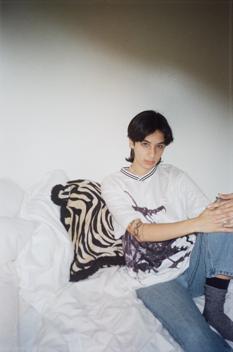 Get To Know – Raavi – For The Rabbits